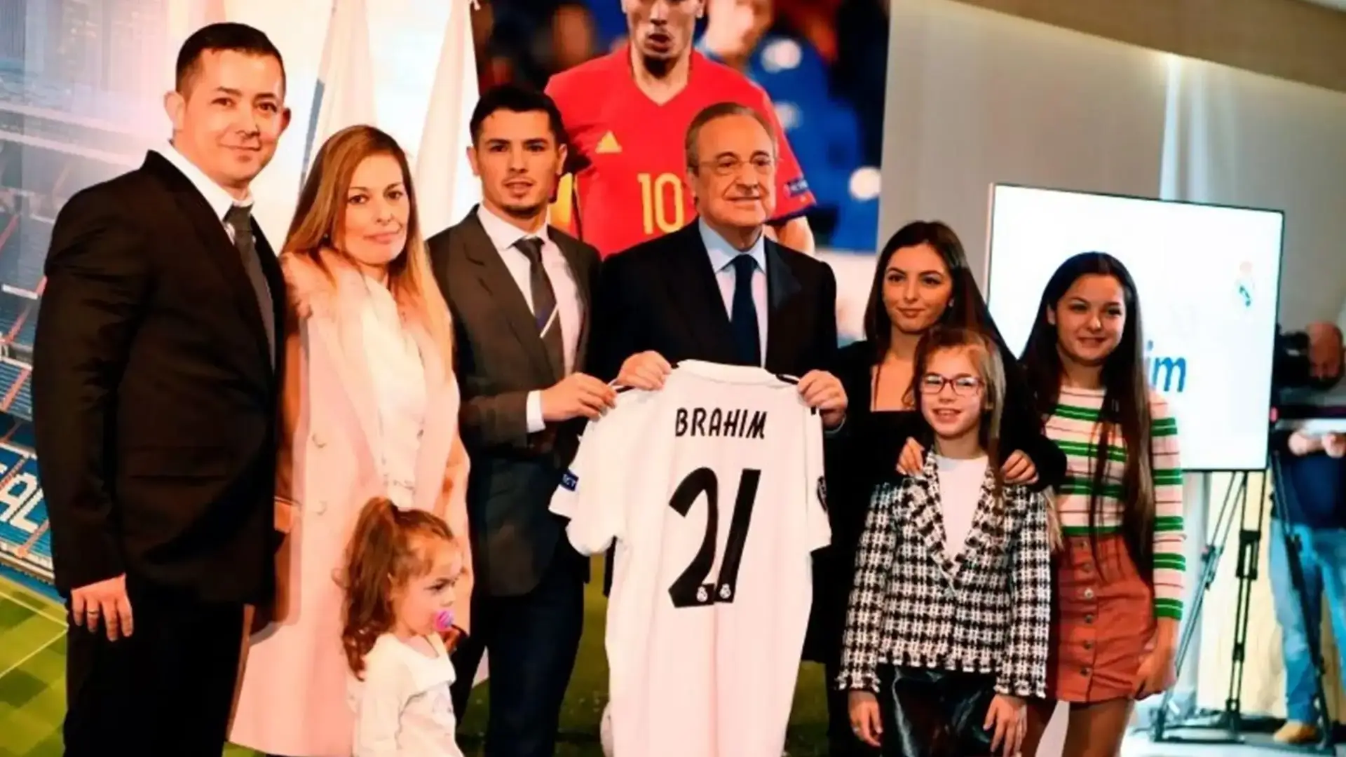 Biografía de Brahim Díaz: camino hacia la fama, datos curiosos y ...